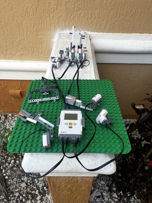 LEGO Mindstorms NXT Intelligent B Brains Robotics Robot Parts Lot Shown ...