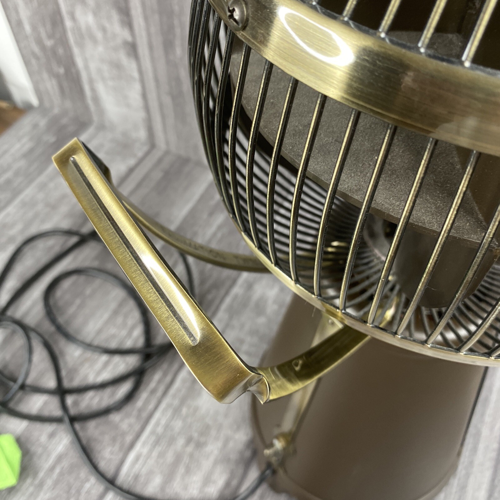 Fanimation Fargo Fan Desktop Table Bronze 3 Speed 360 Degree Globe ...