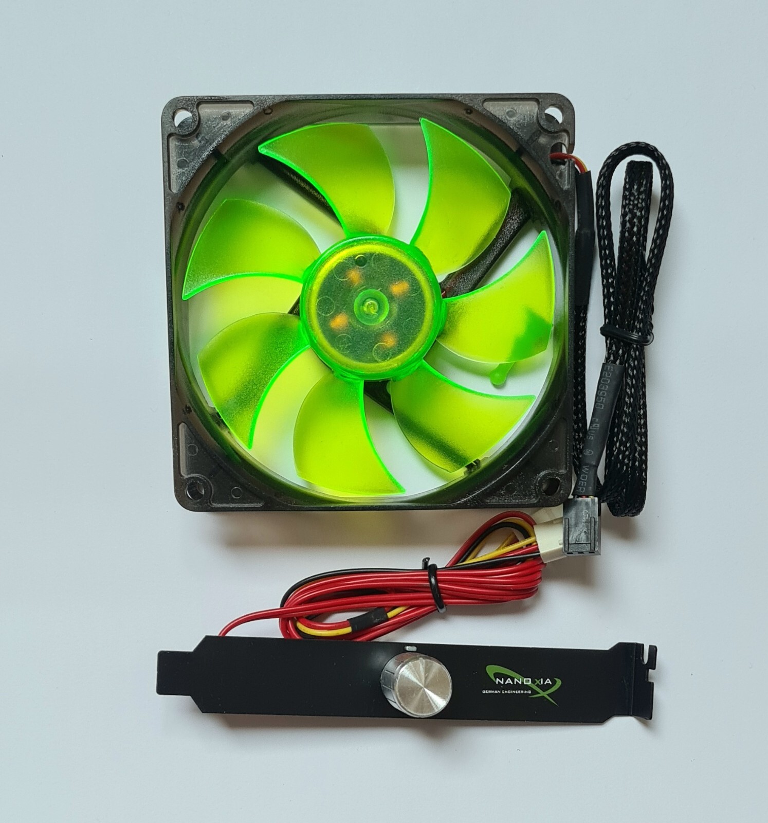 Super Quiet 92mm Case Fan 1400 RPM 13 dBA 3 pin w/ PCI Slot Fan Speed ...