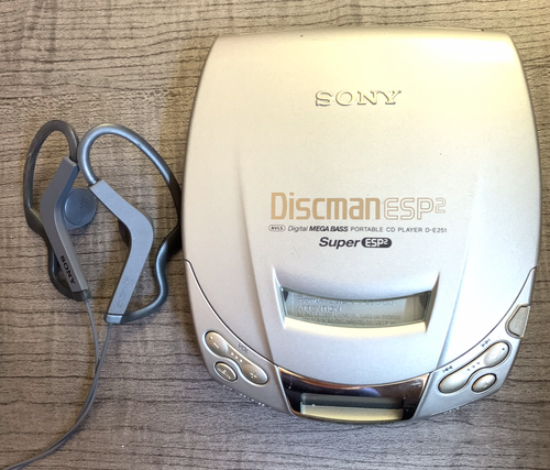 Sony Discman ESP2 Digital Mega Bass D-E251 Portable CD Player Silver ...