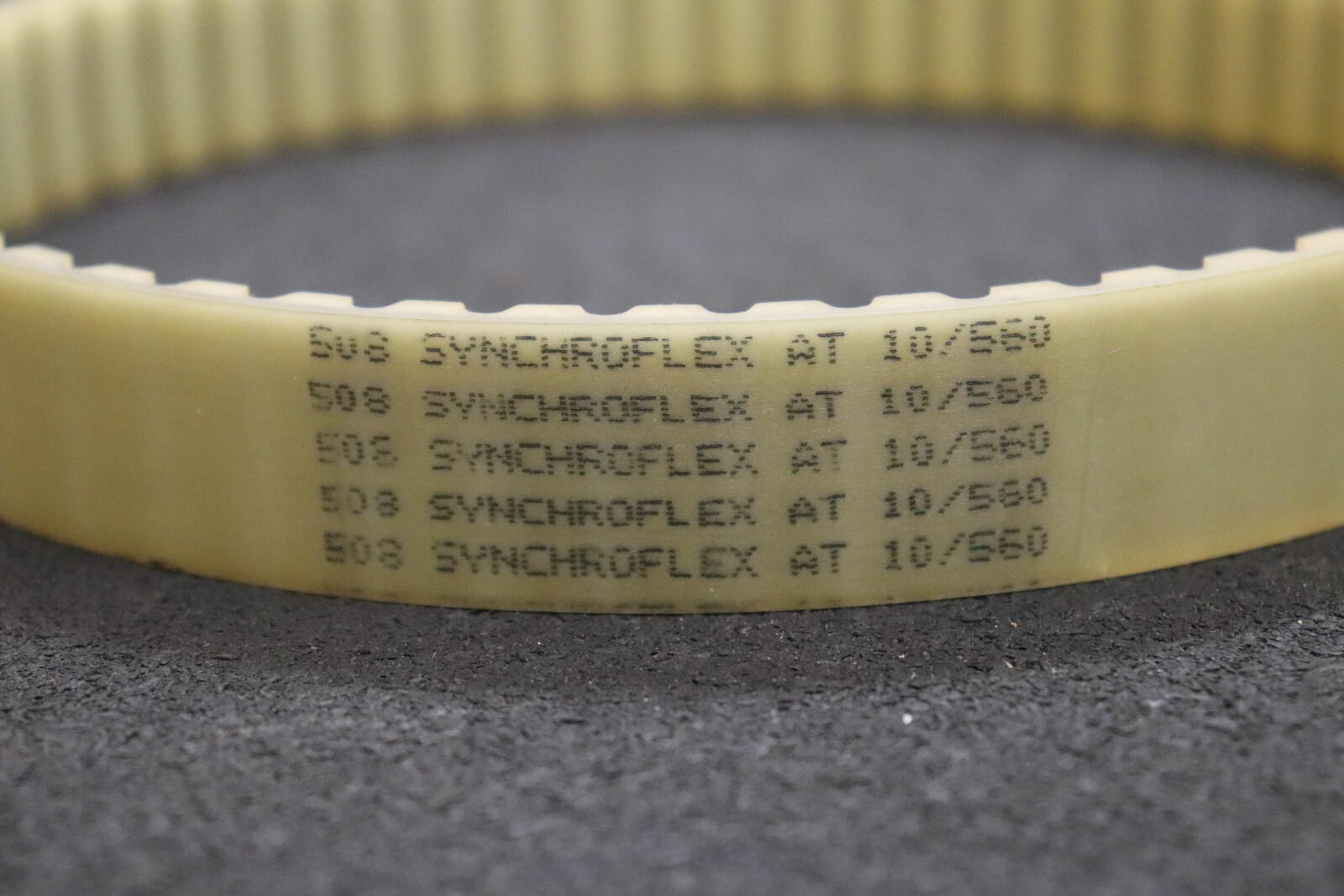 SYNCHROFLEX Zahnriemen AT 10/560 Länge 560mm Breite 25mm - unbenutzt | eBay