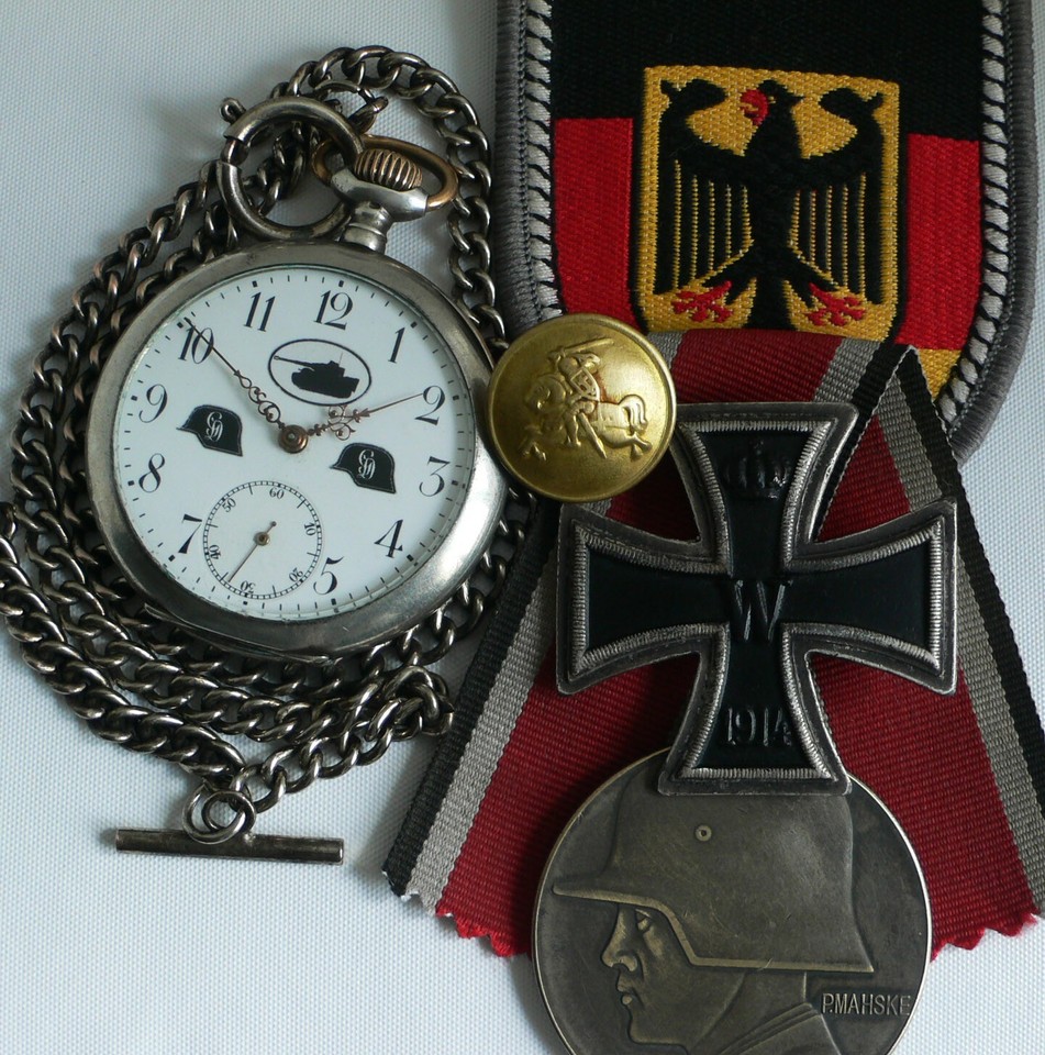 WATCH GERMAN WW2 WWII Panzer Tank Division Tiger-Panzerkampfwagen ...