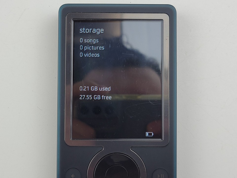Microsoft Zune Digital Media MP3 Player (1089) 30GB - Black - WORKS ...