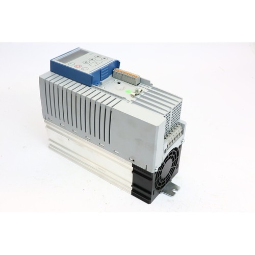 Nordac 275420400 SK 500E-401-340-A Variateur + SK TU3-PAR panel READ DE ...