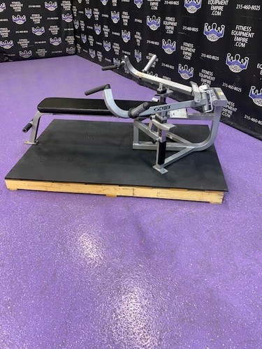 Cybex Plate Loaded Advanced ISO Lateral Converging Horizontal Bench ...