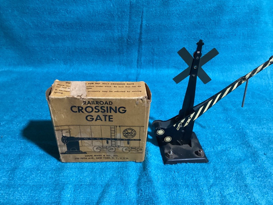 Vtg Marx Railroad Train RR Track Crossing Signal Arm Gate O Gauge Toy ...