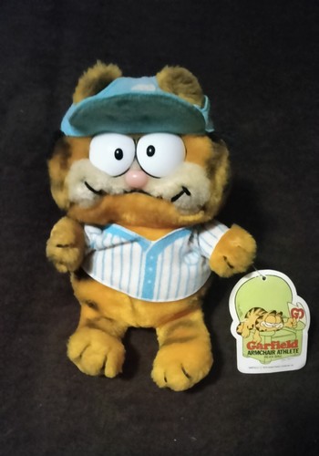 Vintage Garfield 1978- 1981 Dakin Co. Baseball Cap And Shirt Plush | eBay