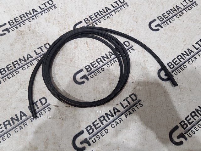 Genuine Toyota Auris Hybrid Windshield Window Glass Adhesive Trim DAM ...