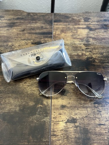 QUAY HIGH KEY DESI GOLD FRAME BLACK FADE LENSE | eBay