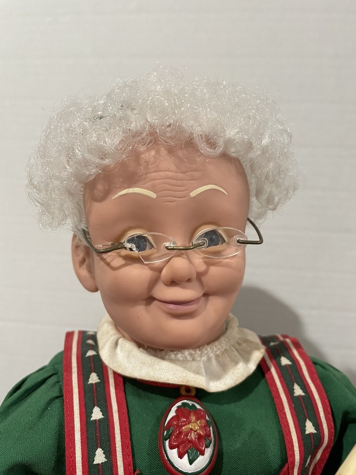VTG Animated 1996 Holiday Creations Mrs Claus Motion and Light Figure ...