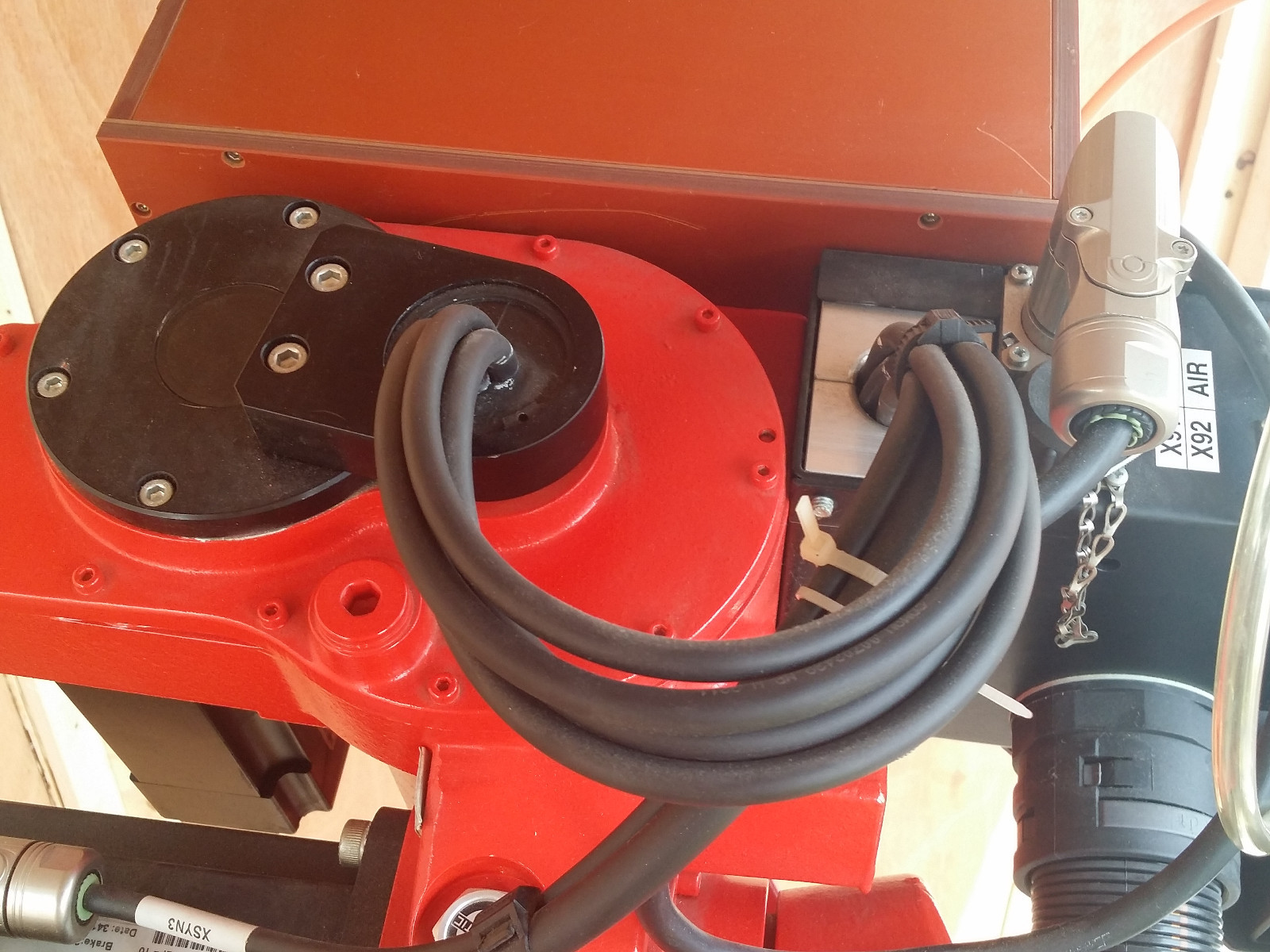 Comau SMART5 SiX Arm Robot Up To 6 Kg w/ C5G, Robot Control Unit. no ...