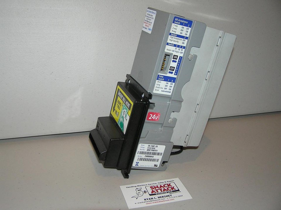 MARS MEI, COINCO, MAKA, CONLUX, (1) BILL VALIDATOR READER CLEANING CARD ...