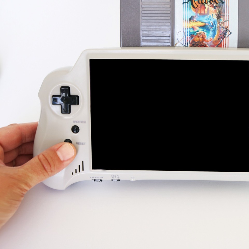 Gamerz Tek 8-bit Boy handheld NES clone system play your Nintendo games ...