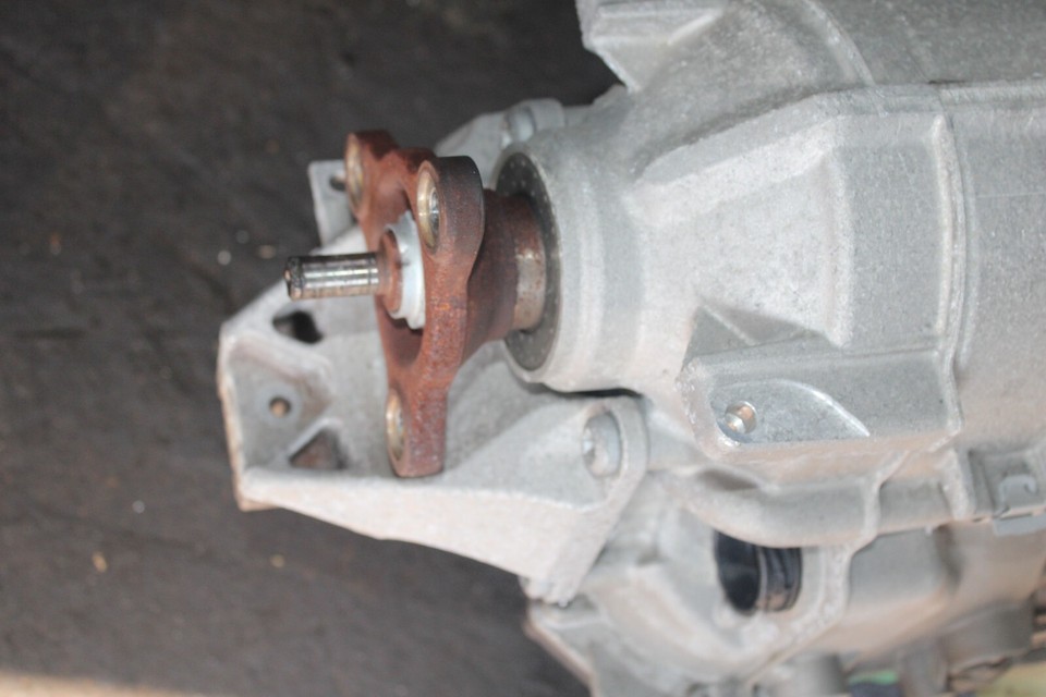 2009-2015 BMW F01 F02 F12 F13 F06 640i 740i 740Li Automatic ...