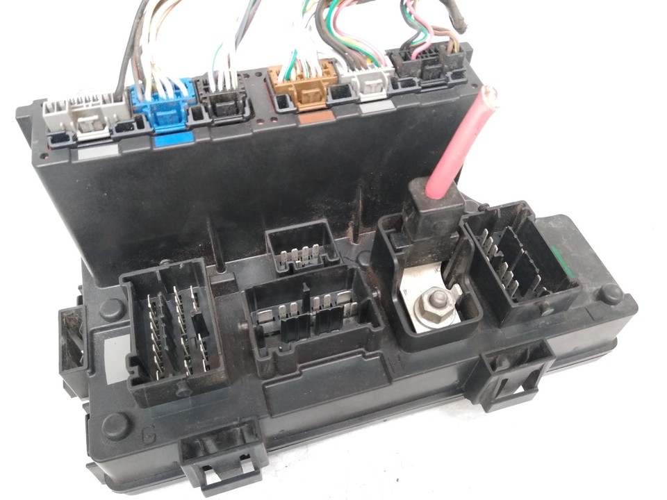04692777AB Chrysler 2007-2010 Sebring Fuse Box Engine Bay TIPM Dodge ...