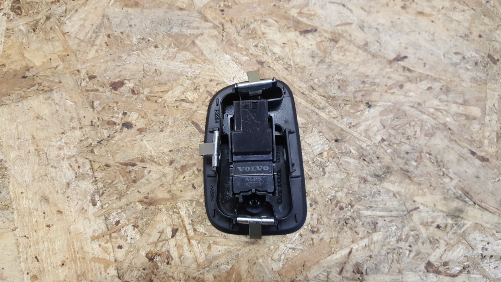 GENUINE VOLVO V90 XC60 2016-2019 REAR RIGHT SIDE DOOR WINDOW SWITCH ...