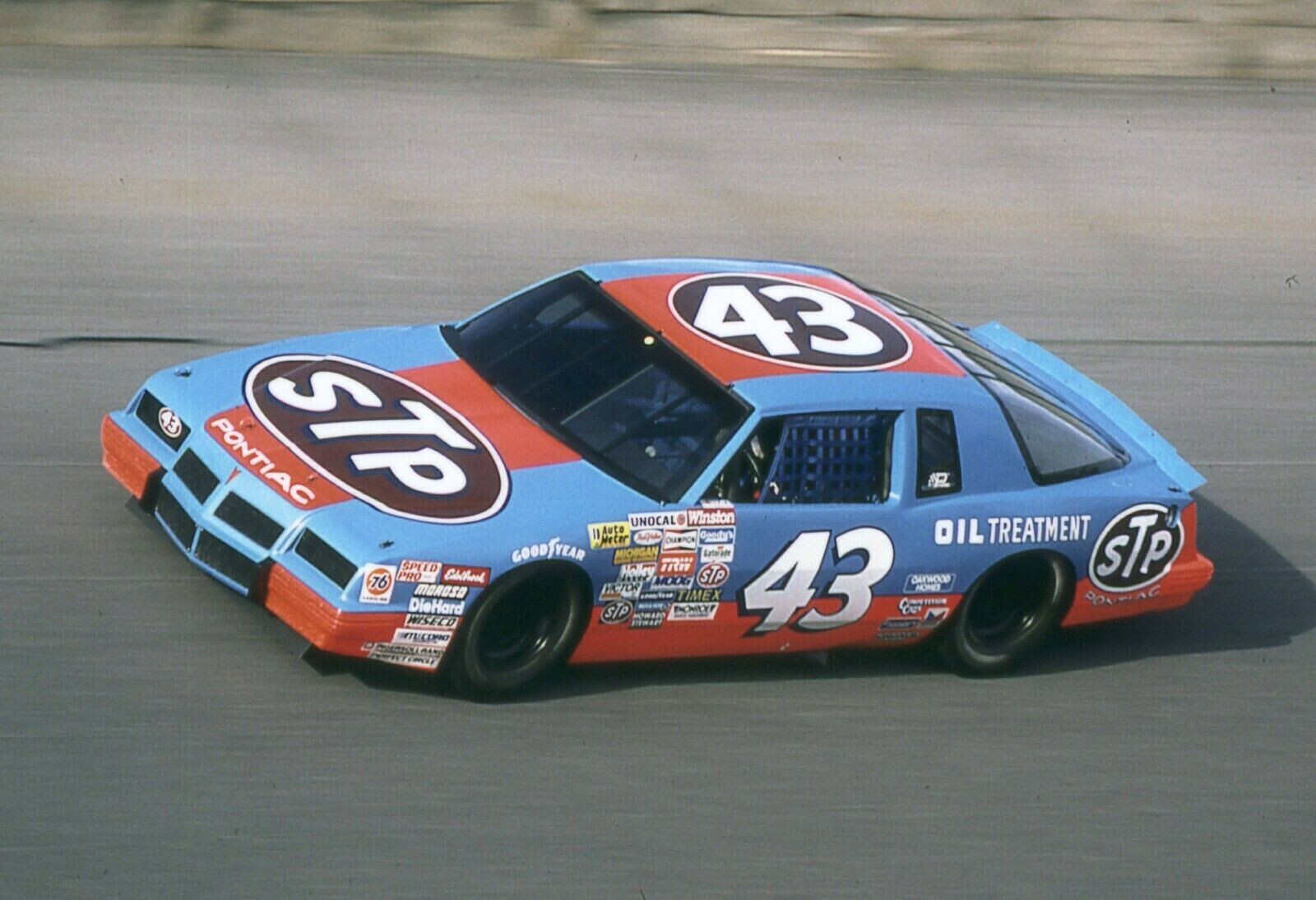 Richard Petty STP NASCAR 13x19 Poster Gloss Photo Print 04D | eBay