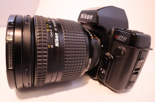 Nikon N8008 camera with AF Nikkor 24-120mm f3.5-5.6D lens. Excellent ...