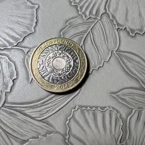 2014 TECHNOLOGY STANDING ON THE SHOULDERS OF GIANTS TWO 2 POUND COIN ...