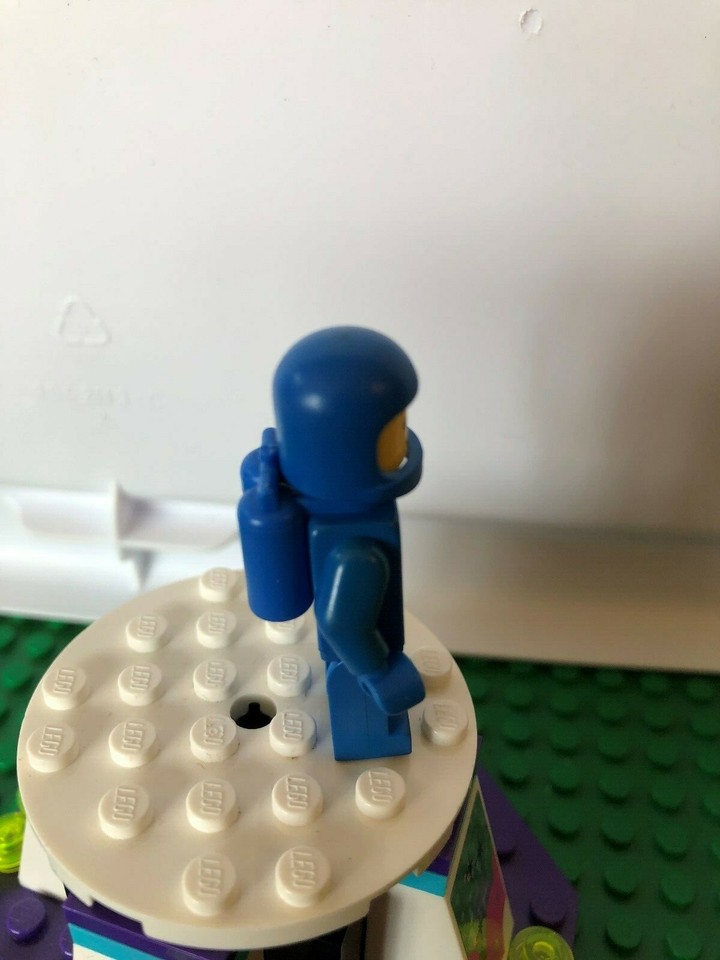 LEGO- CLASSIC SPACE & FUTURON MINIFIGURES- YOU PICK FROM LIST- CHOOSE ...