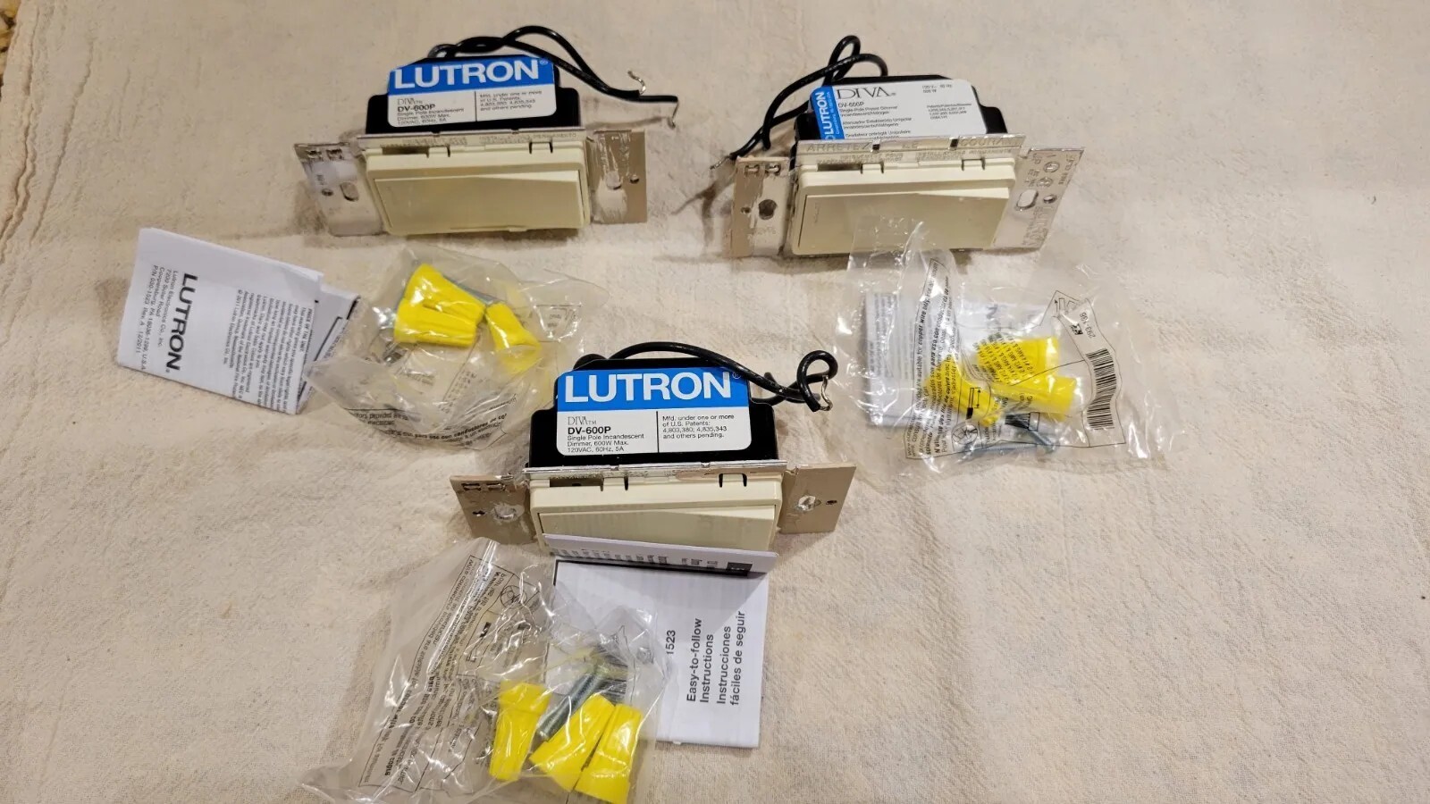 Set of 3 DIVA Lutron DV-600P Single Pole Incandescent Dimmers 600 W Max ...