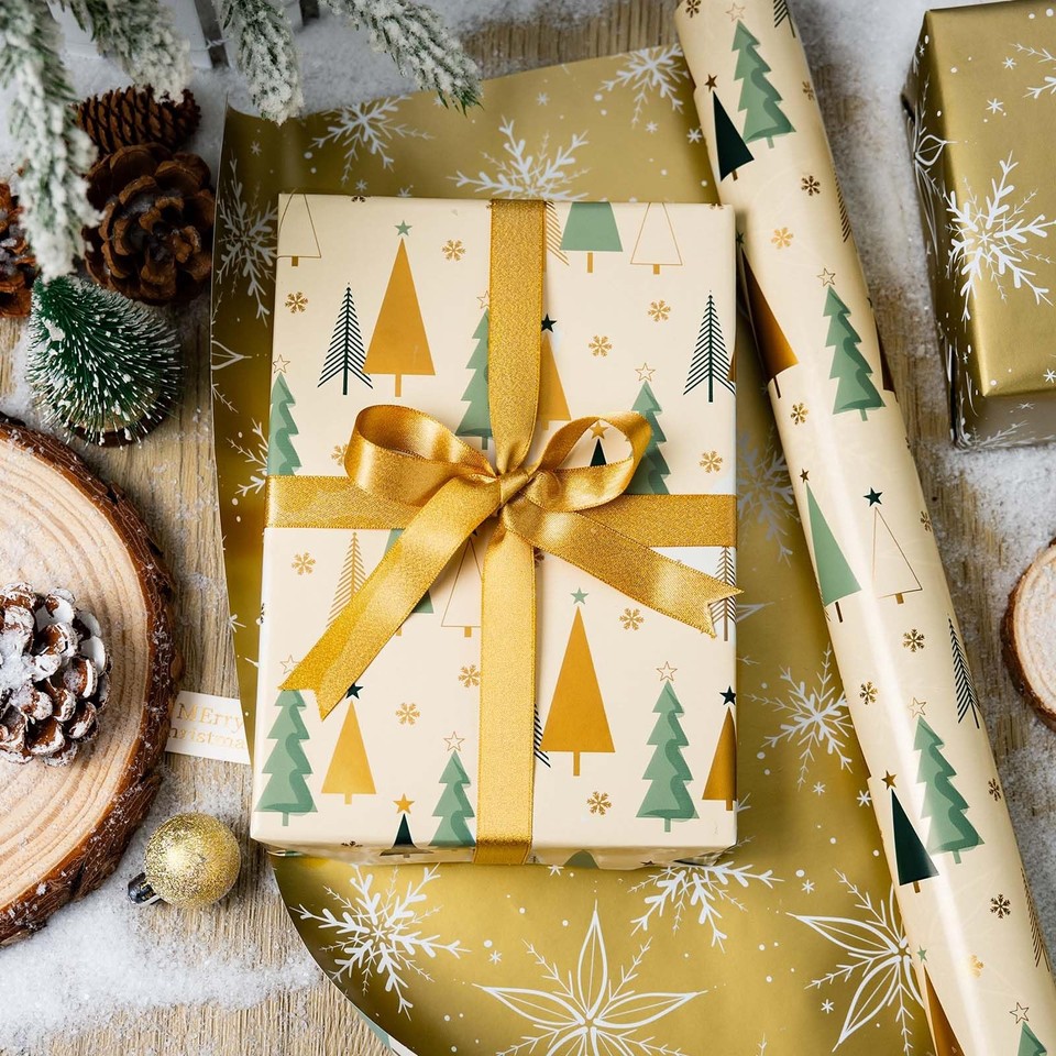 Christmas Wrapping Paper - Gold Green Christmas Tree Gift Packing Paper ...