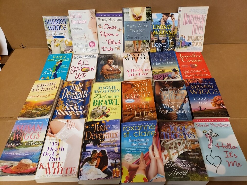 Lot of 10 Contemporary ROMANCE Paperbacks PB Popular Author Books ...