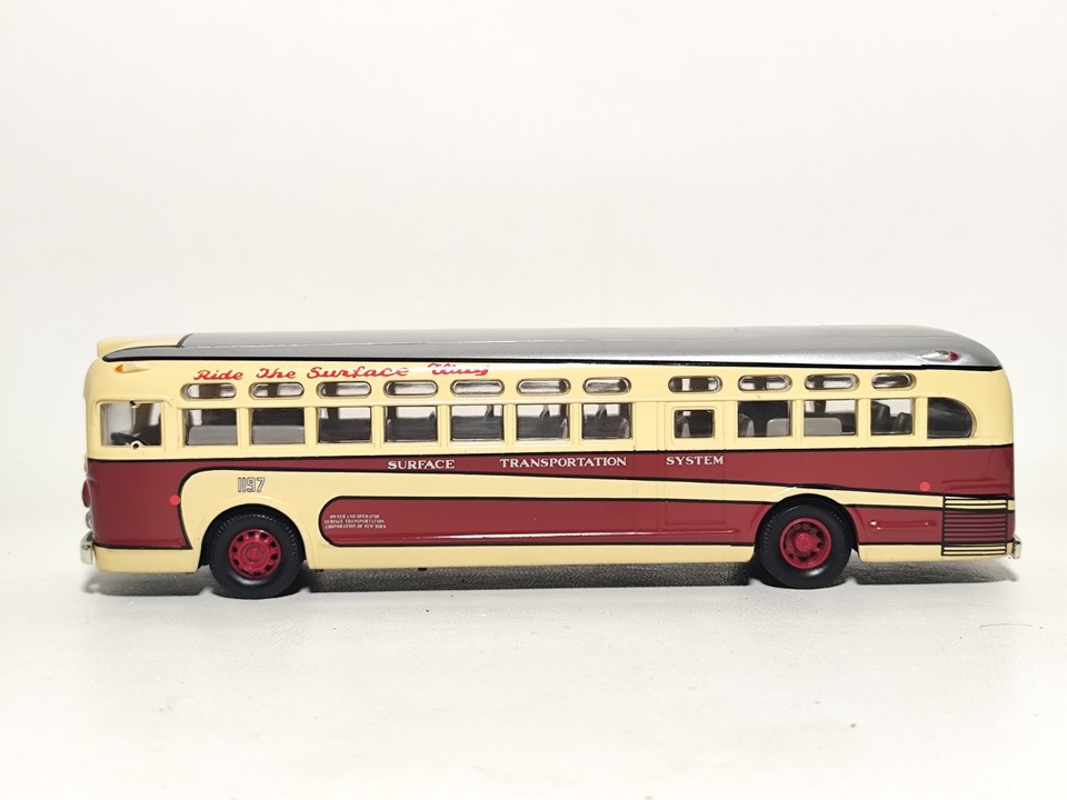 1:50 Corgi GM New Look Bus Surface Transportation System #1197 Diecast ...
