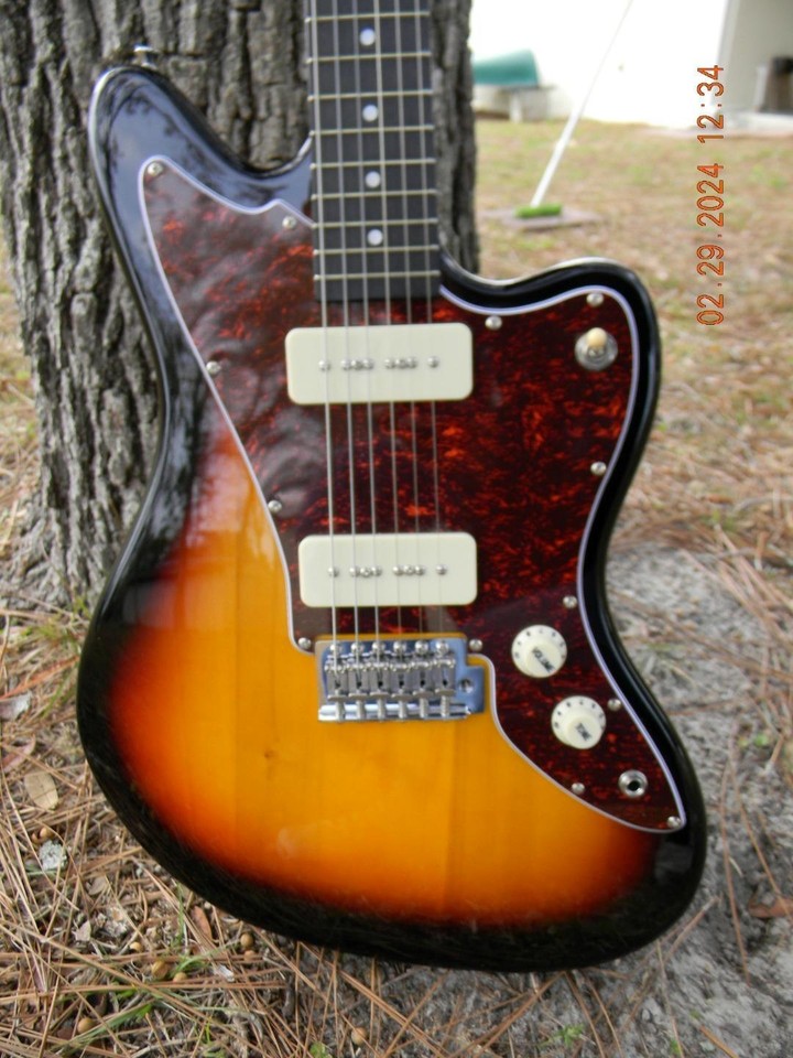 Monoprice Indio OS30 Offset , Hot Cream P90's,Upgraded Capacitor ...