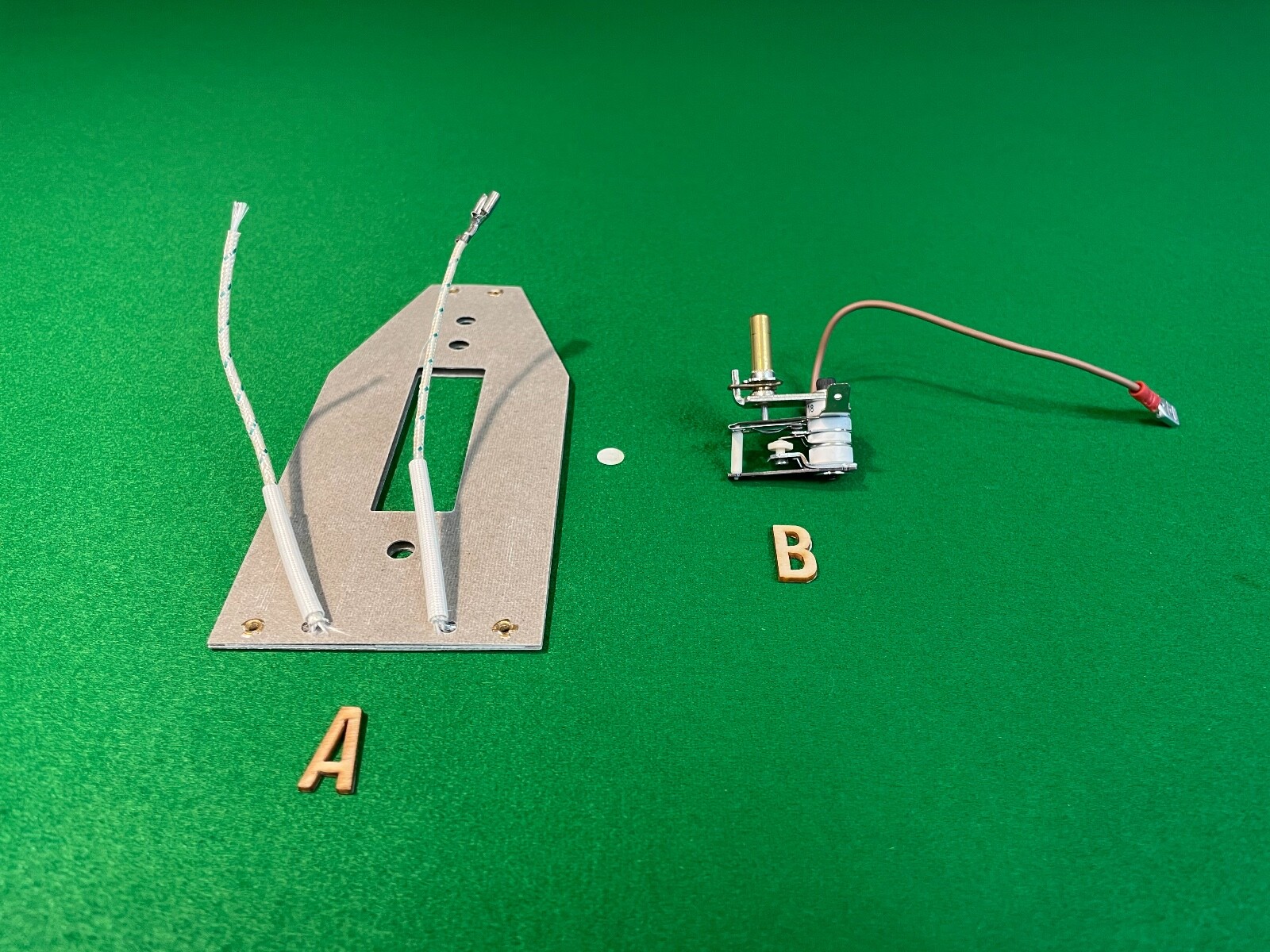 Dowsing Snooker Table Iron Spare Parts inc- Free Case Sticker ...