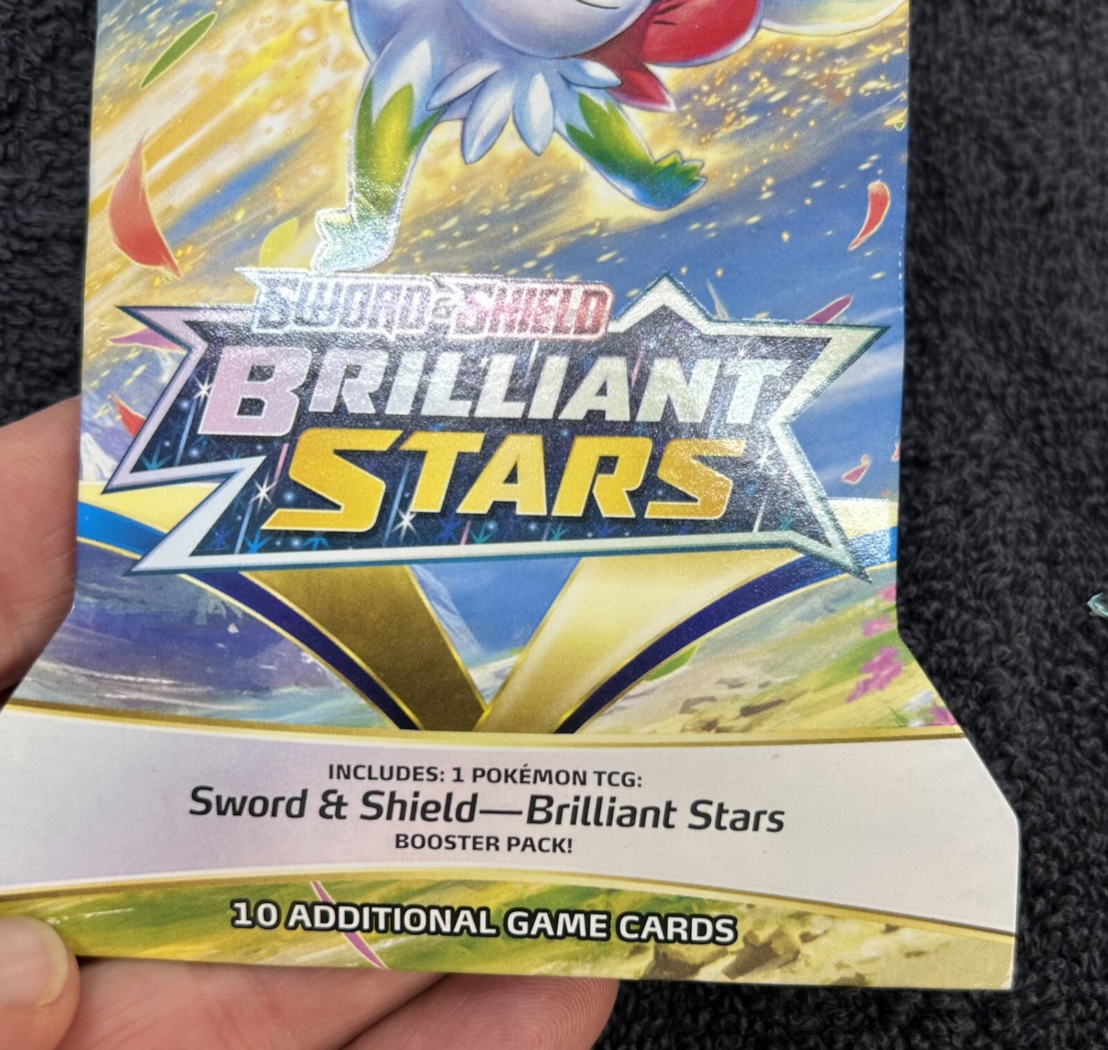 Pokémon TCG: Sword & Shield-Brilliant Stars Sleeved Booster Pack (10 ...