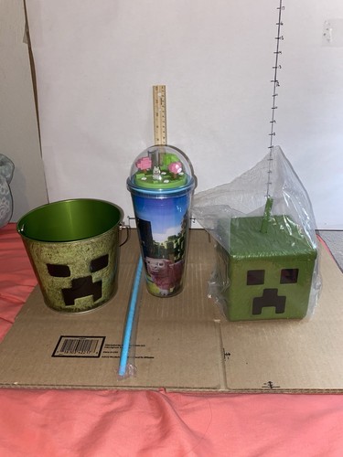 Minecraft Movie Popcorn Bucket Collectible Combo & Creeper Cup Ships ...