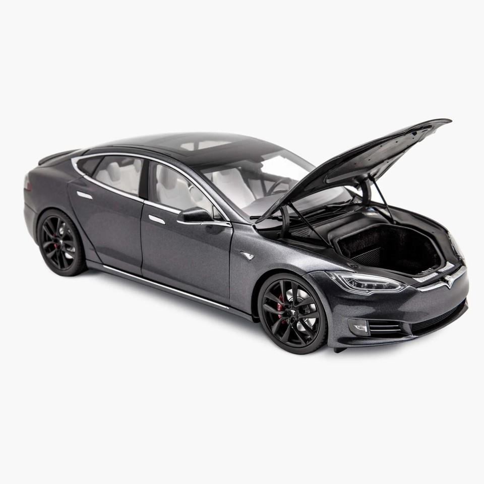 TESLA 1:18 Scale Model S Diecast Model Car 5 Colors Official Goods | eBay