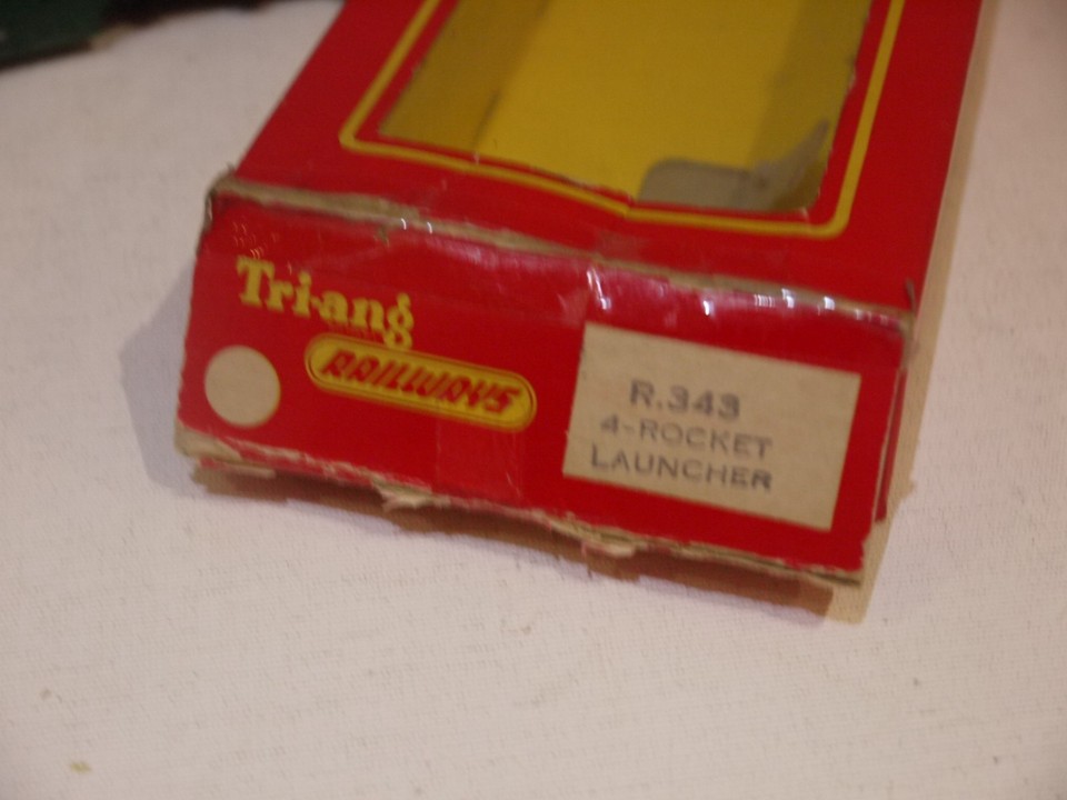 HORNBY TRIANG. BATTLE SPACE R343 ROCKET LAUNCHER WAGON OO. HO. WORKING ...