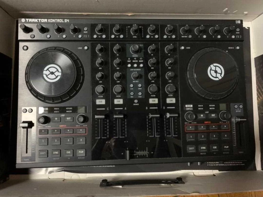 Traktor S4 Mk1