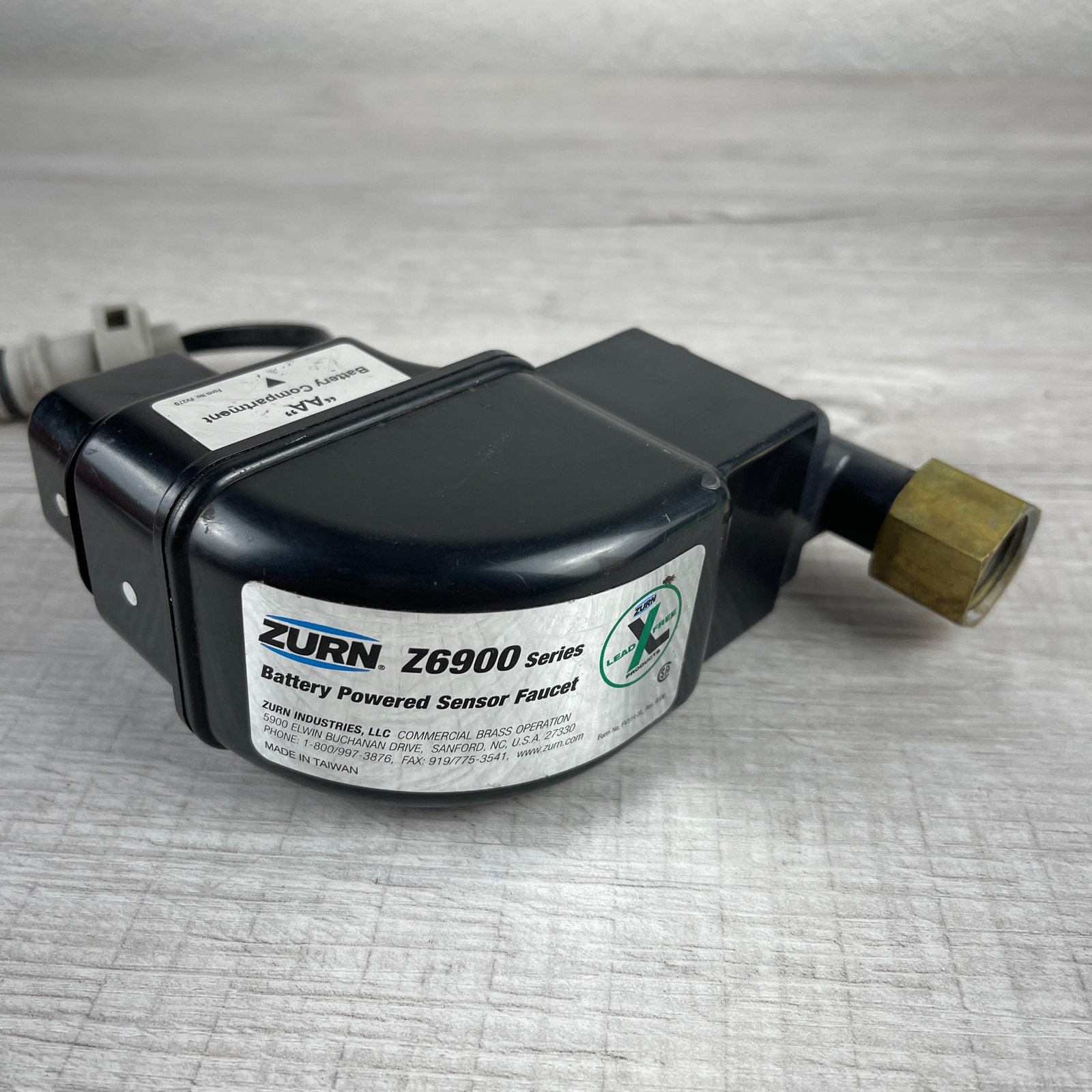 Zurn+P6900-B-L+Electronic+Box+with+Solenoid+for+Metering+Faucet+Lead ...