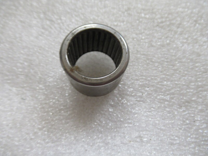 W9 Mercury Quicksilver 31-21739 Roller Bearing OEM New Factory Boat ...