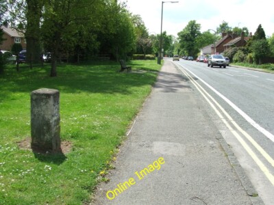 Photo 6x4 Old Milestone Stevenage Old milestone at Stevenage ...