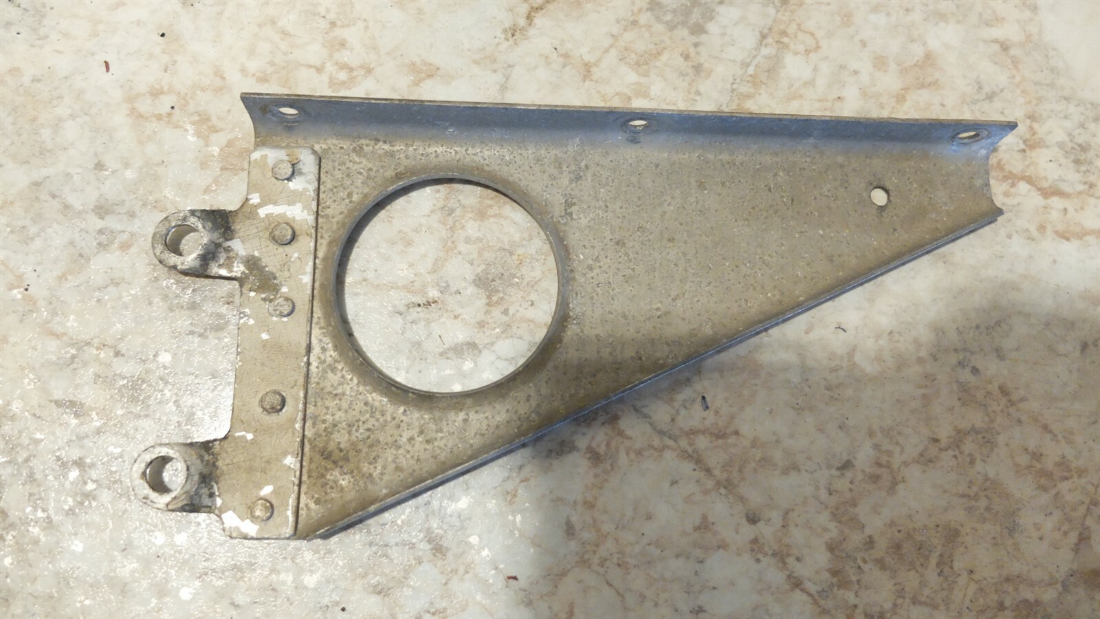 Cessna 175 172 rear engine shroud baffle support bracket GO-300 ...
