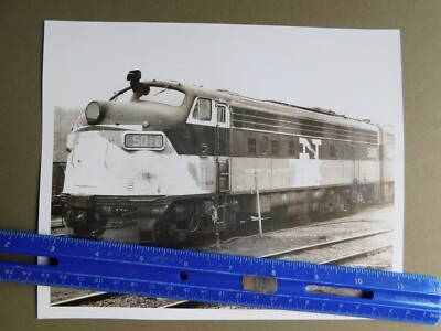New Haven FL9 locomotive #5018 - 7x9 B/W photo - railroad trains | eBay