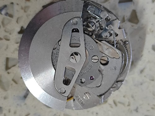 SEIKO 6138B Part Incomplete Movement Not work Balance Good FOR PART ...