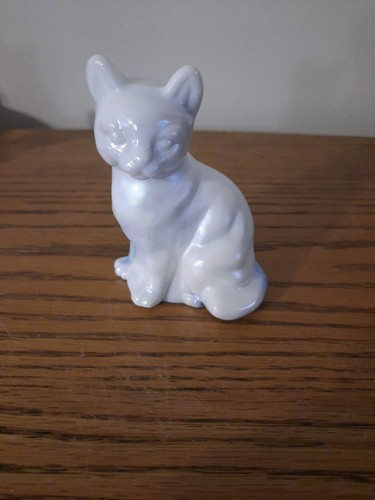 Fenton Art Glass Blue & White Slag Sitting Cat Unpainted Excellent | eBay