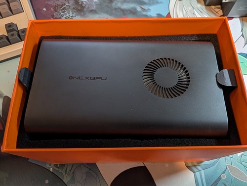 OneXGPU eGPU RX 7600M XT 8 GB GDDR6 –USB4/OCuLink, External GPU W/SSD ...