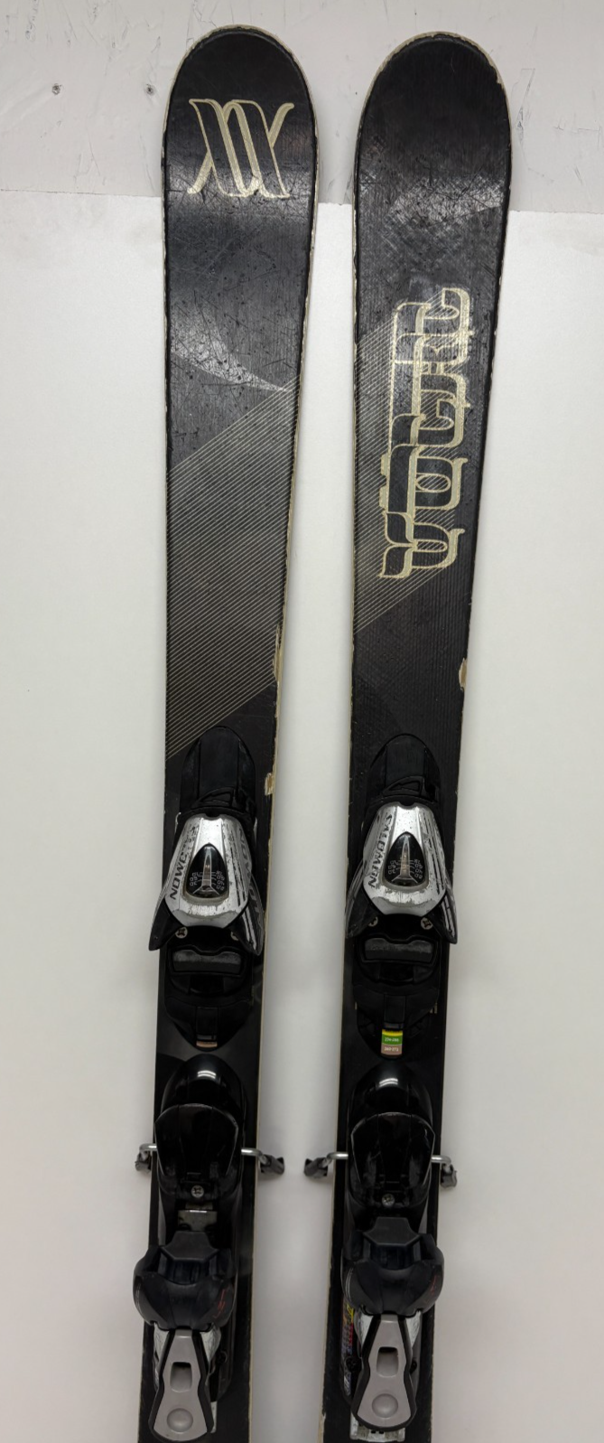 Volkl Gotama Jr 138cm Partial Twin-Tip Skis Salomon LZ7 Adjustable Size ...