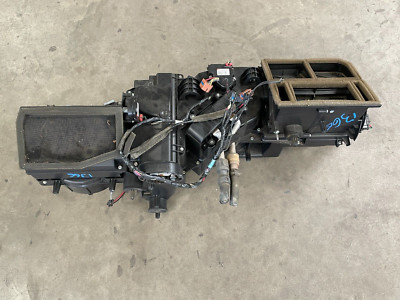 2003-2007 Hummer H2 HVAC AC Climate Heater Core Blower Motor Housing ...
