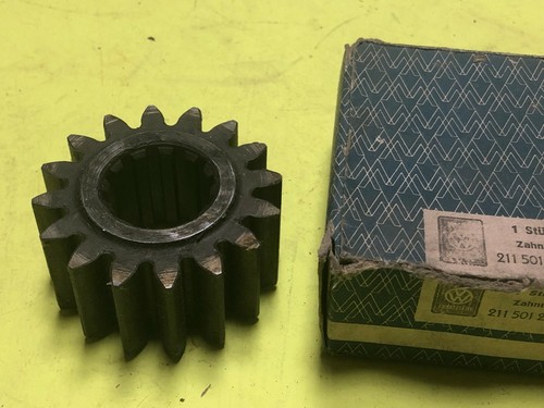 VW Split Bus Reduction Box Rear Axle Shaft Gear 16 Teeth 211501261B ...