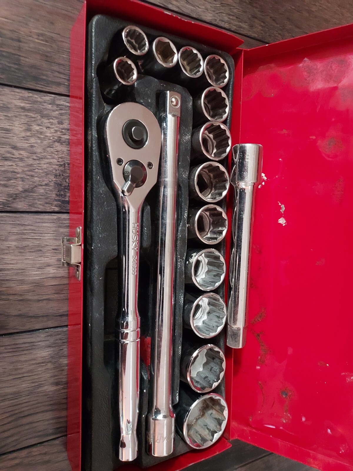 7/16 - 1 1/4 Inch 1/2" Drive 12 pt. Socket Set Tool Box Ratchet ...