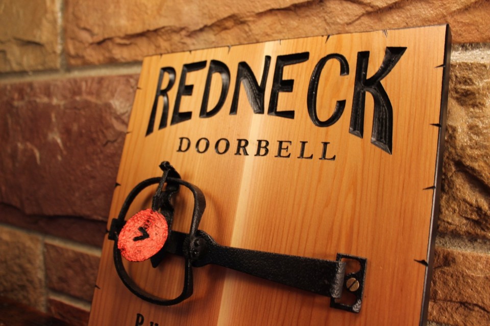 Redneck Doorbell Carved Cedar Novelty Sign Gift Decor Funny Signs ...