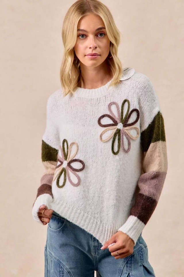 BiBi Flower Design Color Block Long Sleeves Round Neck Pullover Sweater ...