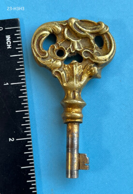 Museum Grade Old Skeleton Barrel Key w/Brass Bow - Paris - More Exotic ...